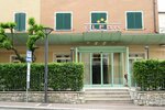 Hotel Elena (Via Guido Baccelli 194,53042 Chianciano Terme,Siena,), otel  Toskana'dan