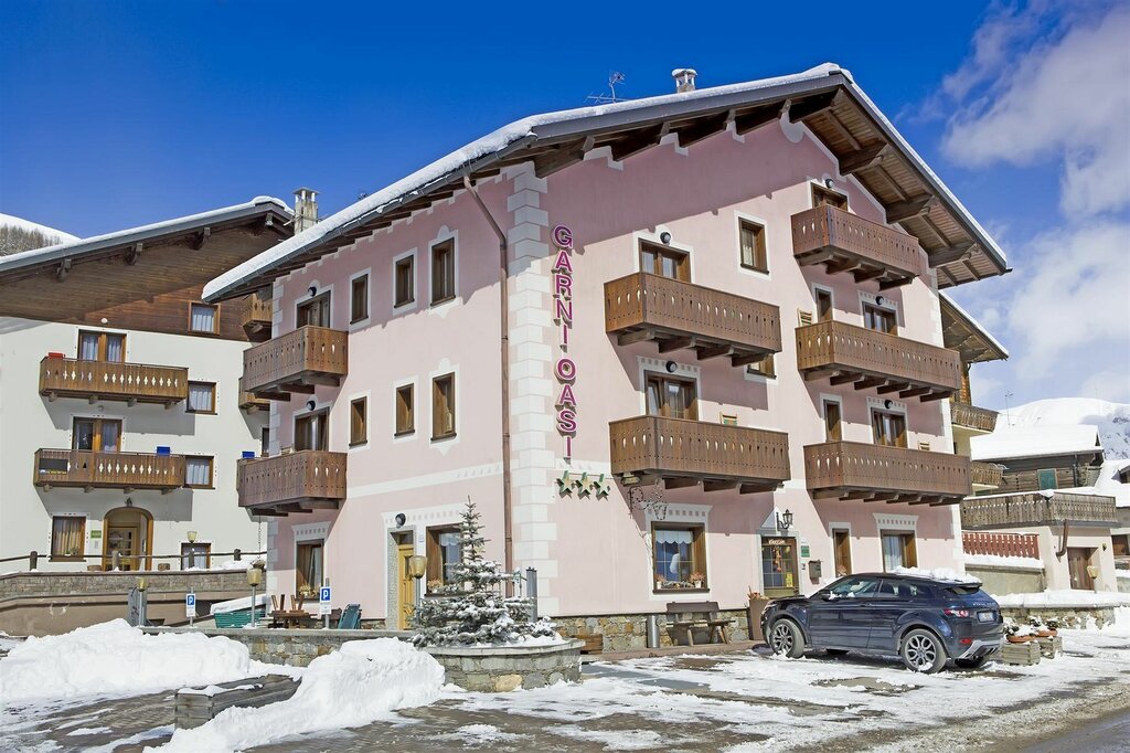 Otel Garnì Oasi, Livinio, foto