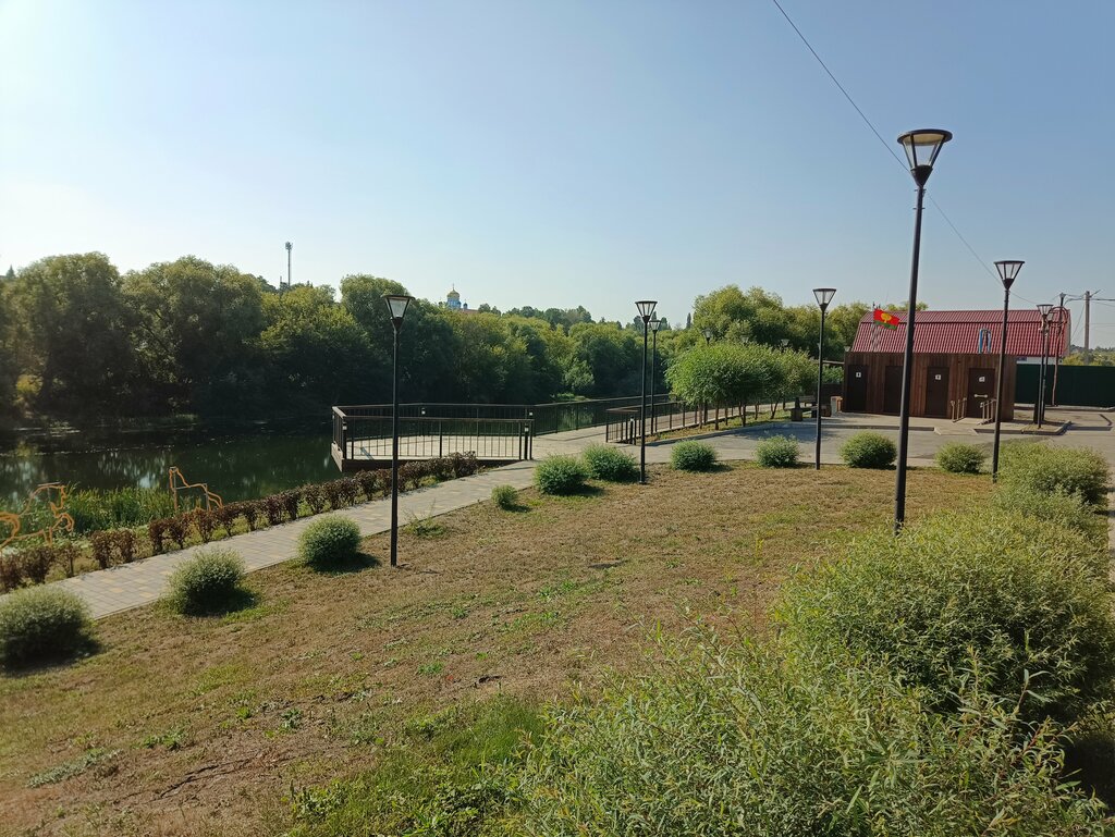 Unutulmaz olayların yeri Богословская набережная, Dankov, foto