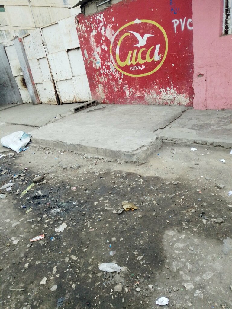 Bar Cuca, Loanda, foto
