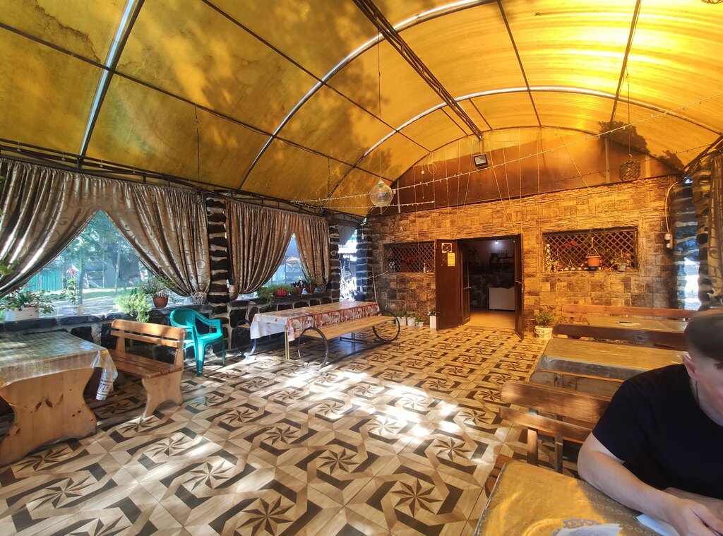 Kafe Кафе у Тицо, Oçamçıra, foto