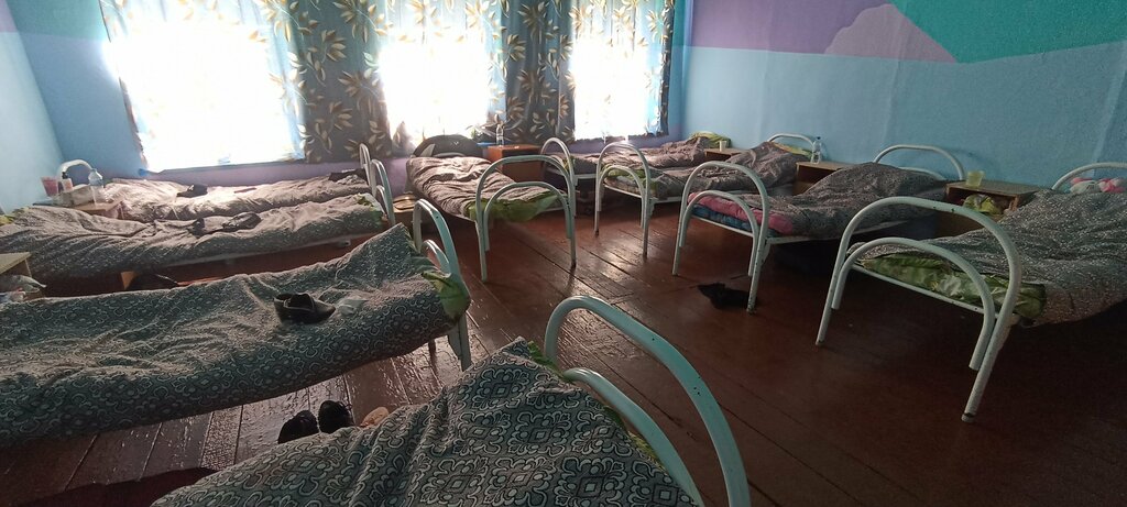 Yaz kampı Загородный Оздоровительный Лагерь Имени Полка Красные Орлы, Kurganskaya oblastı, foto