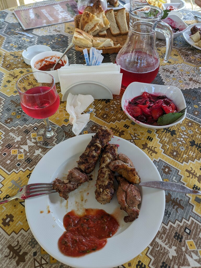 Restoran Top qapi, Bakü, foto