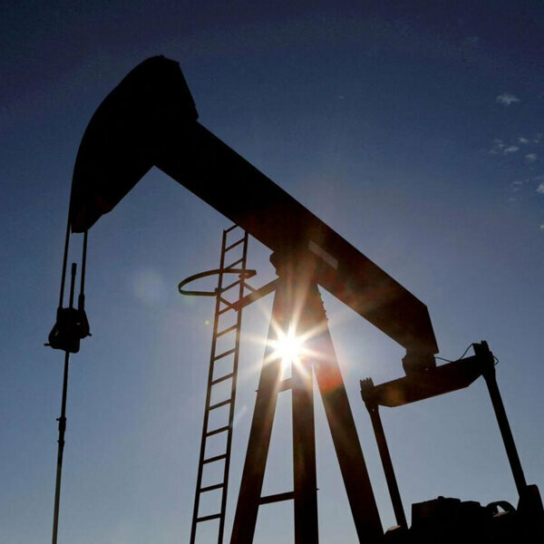 Petrol ürünleri üreticileri Tigonic Petroleum, Dubai, foto
