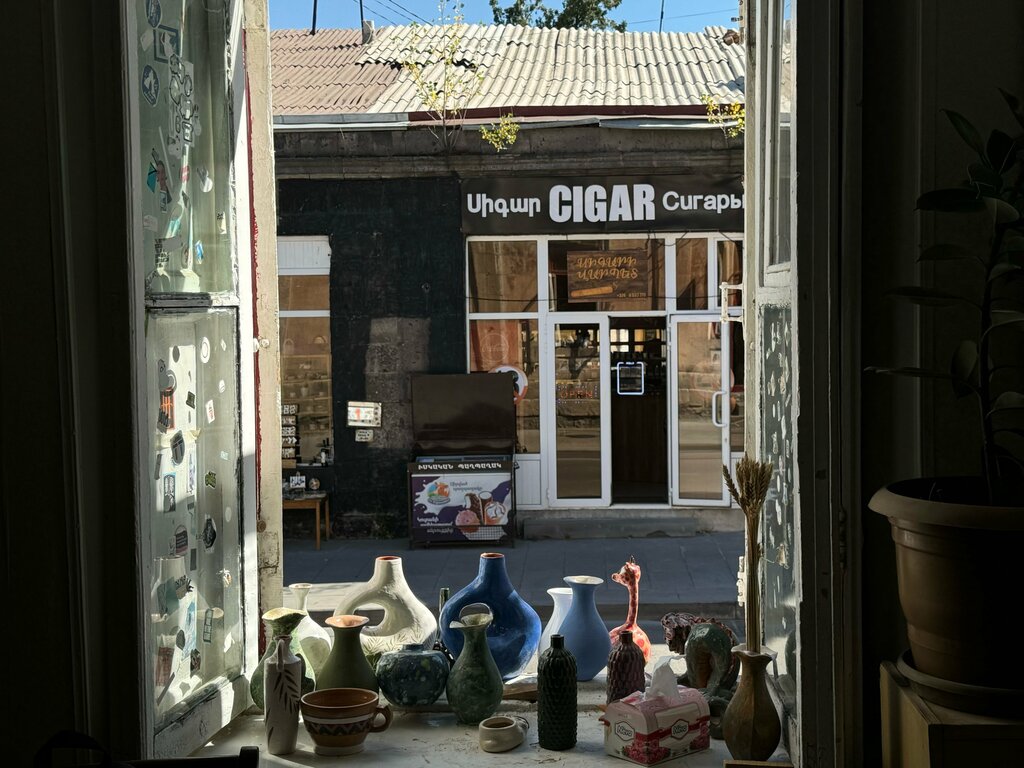 Züccaciye mağazaları Leo Art Studio, Gümrü, foto
