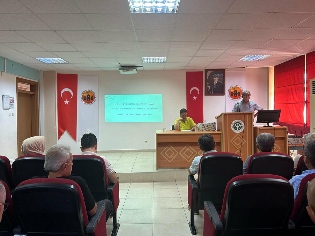 Üniversiteler Çukurova Üniversitesi Kozan Meslek Yüksekokulu, Kozan, foto