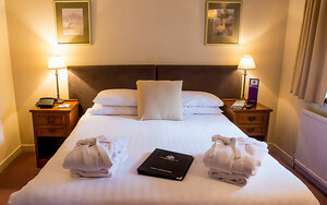 Bowfield Hotel and SPA (Scotland, Renfrewshire, Johnstone), otel  İskoçya'dan