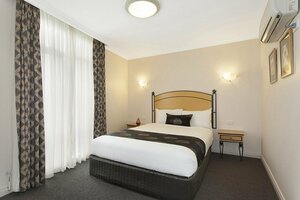 Melbourne Metropole Central (Victoria, Melbourne, Brunswick Street), otel  Melbourne'den