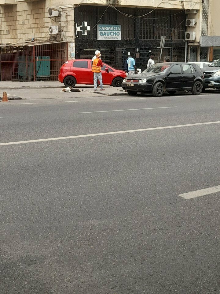 Eczaneler Farmácia Gaucho, Loanda, foto