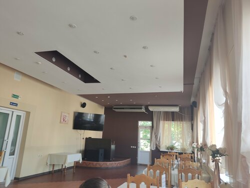 Restoran Raduga restoran Zhabinkovskogo Raypo, Jabinka, foto
