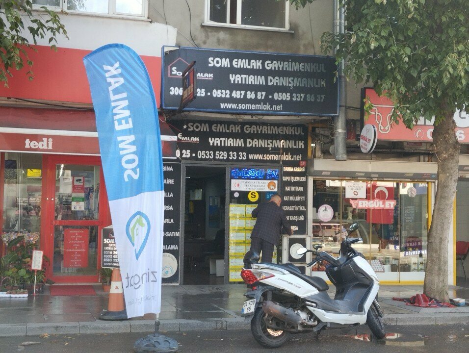 Emlak ofisi Som Emlak, İstanbul, foto