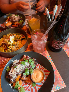 El Pastor (улица Ушинского No:4), bar  Simferopol'dan (Akmescit'ten)
