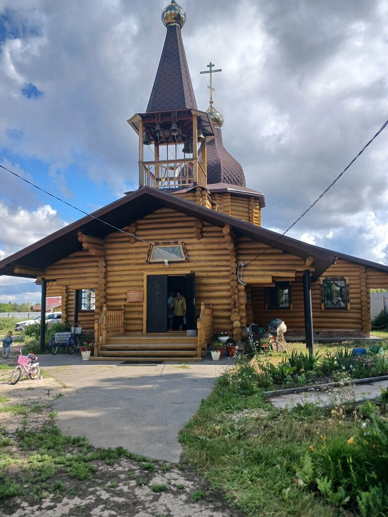 Ortodoks kiliseleri Церковь Николая Чудотворца, Ulyanovskaya oblastı, foto