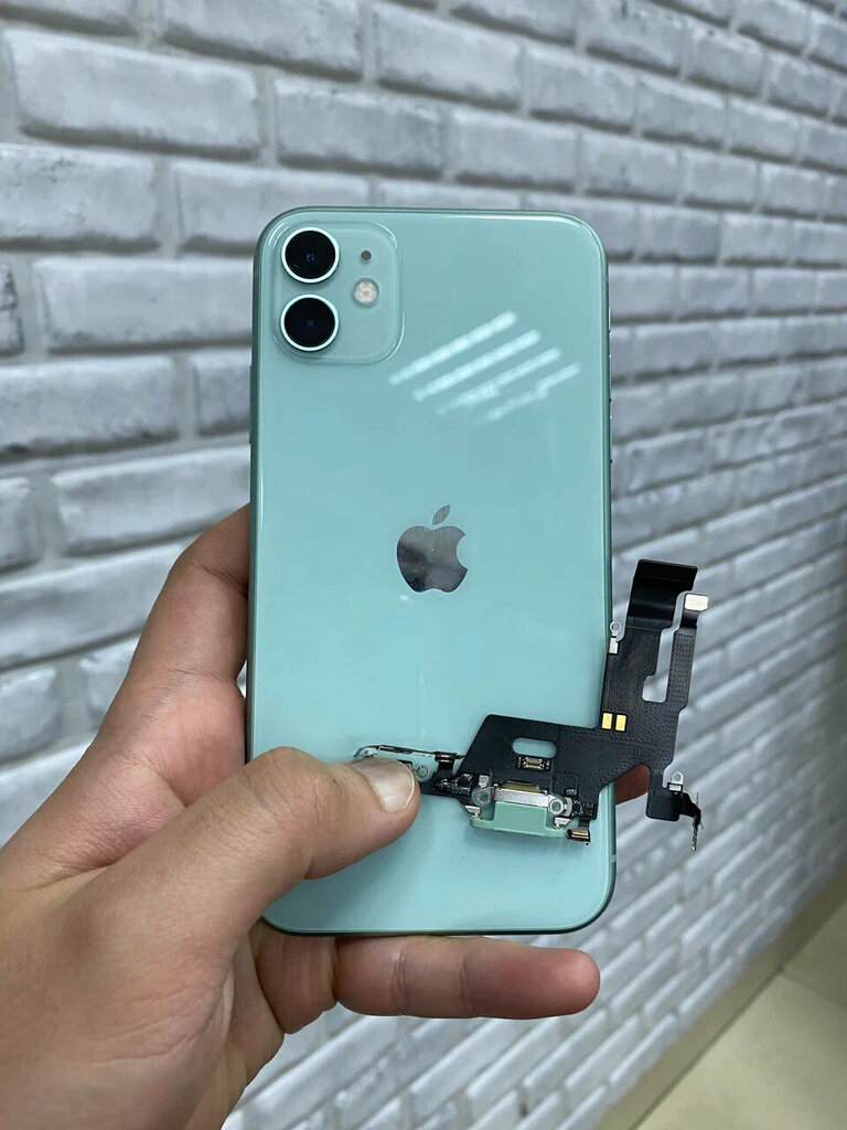 Telefon tamir servisi Apple-ME, Saint‑Petersburg, foto