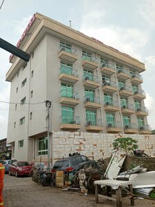 Grand Hôtel City (Littoral, Wouri, Douala, Nkane), otel  Douala'dan