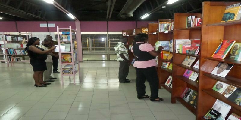 Kütüphaneler Bibliothèque nationale de côte d'ivoire, Abican, foto