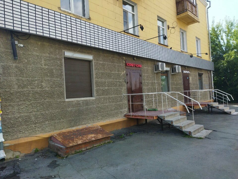 Yazlık ev inşaatı Вход in house, Novosibirsk, foto