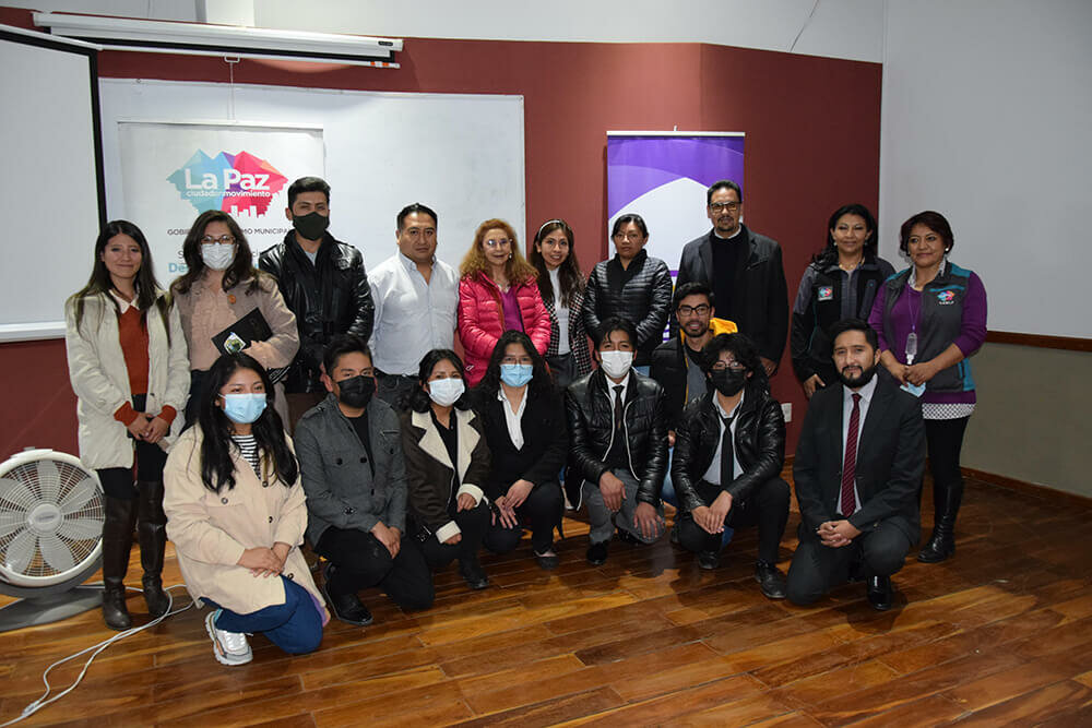 Üniversiteler Instituto Técnico Atenea El Alto, La Paz, foto