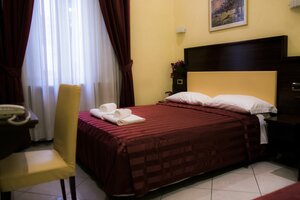 Esposizione Palace Hotel (Via Nazionale No:67), otel  Roma'dan