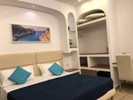 Skyline Sorrento (Campania, Province of Naples, Sorrento, Via Parsano, 8), otel  Campania'dan