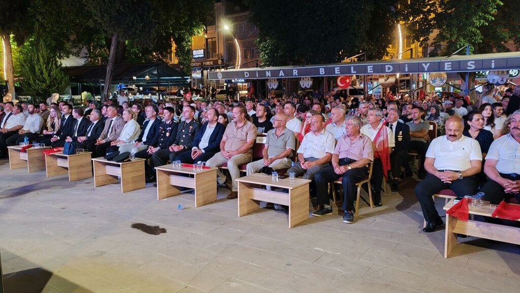 Belediyeler, devlet daireleri Dinar İlçe Milli Eğitim Müdürlüğü, Dinar, foto
