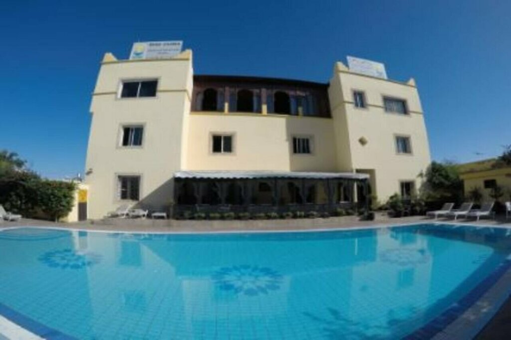 Otel Riad Zahra, Suvayr, foto