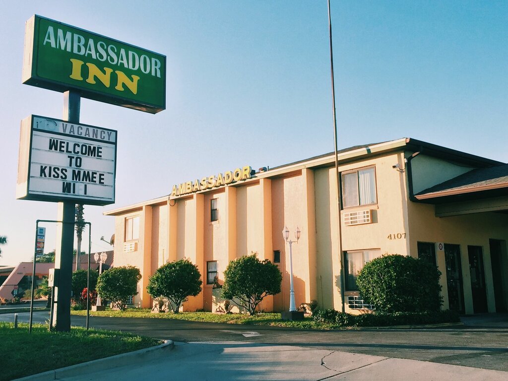 Otel Ambassador Inn, Kissimmee, foto