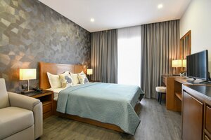 Perla (Herceg Novi Municipality, Herceg Novi, Šetalište 5 Danica 98), otel  Herceg Novi'den