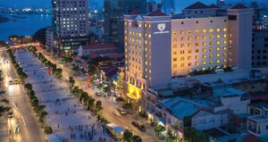 Saigon Prince Hotel (Ho Chi Minh City, District 1, Nguyen Hue Boulevard, 59-73), otel  Ho Chi Minh'den