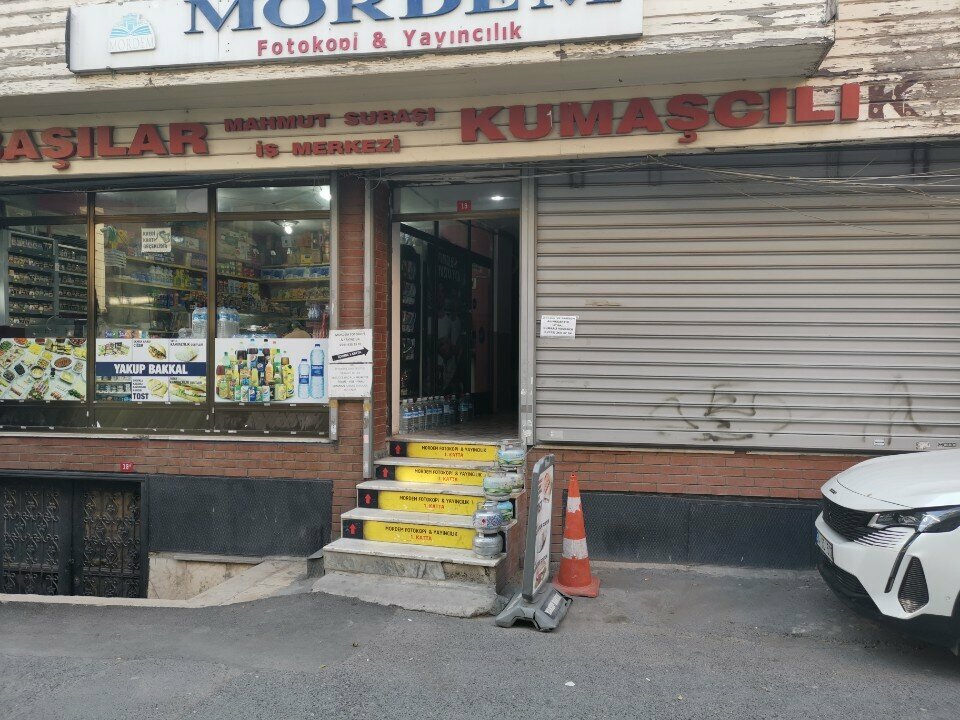 Mini-market Yakup Bakkal, İstanbul, foto
