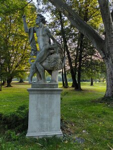Socha Herkula (Moravskoslezský kraj, Bruntal, Zámecký park), park, sokak heykeli  Moravya‑Silezya Bölgesi'nden