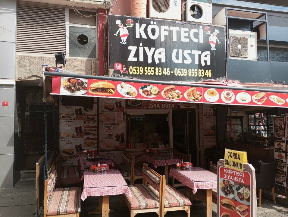 Kafe Köfteci Ziya Usta, İstanbul, foto