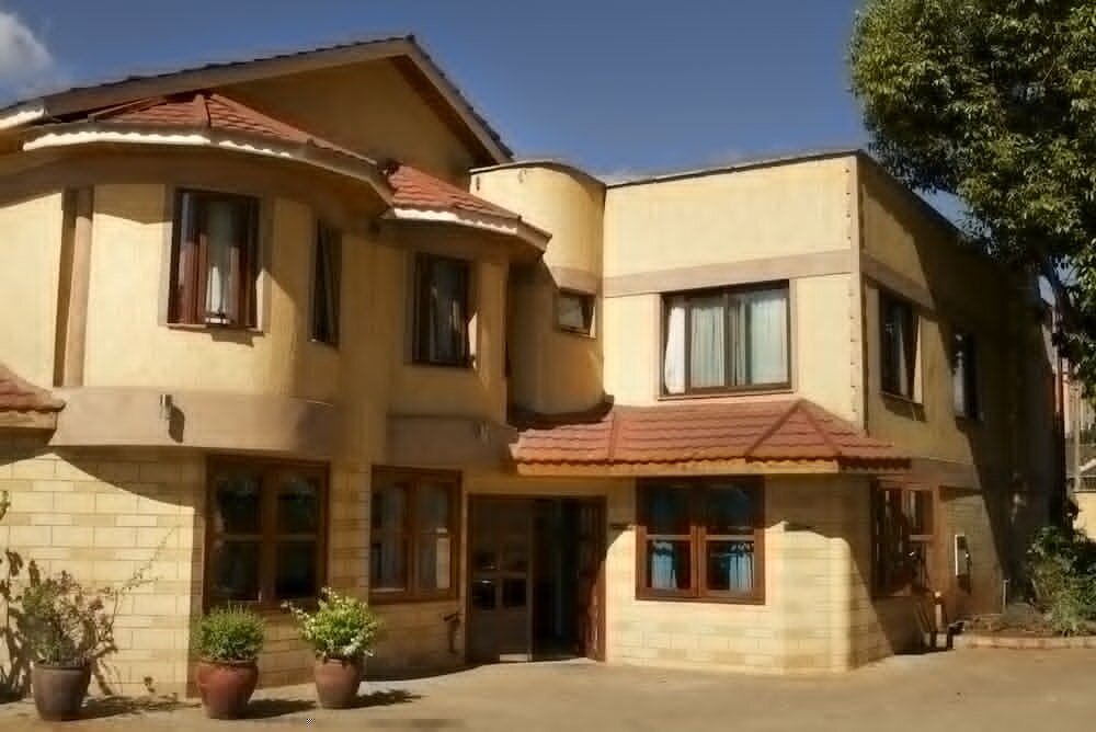 Otel OSinkirri Hotel, Nairobi, foto
