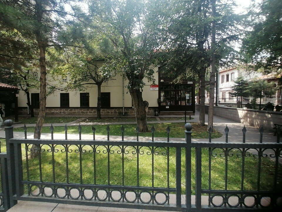 Cami Sarıkadı Cami, Ankara, foto