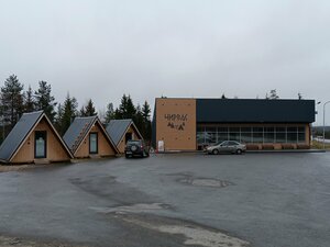 Pelmen House (Murmansk Region, munitsipalny okrug Polyarnyye Zori, R-21 Kola, 1176-y kilometr), kafe  Murmanskaya oblastından