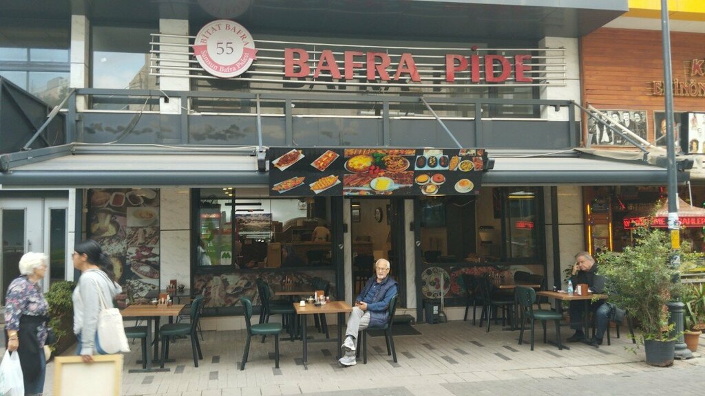 Yemek salonu, gastromarket Bafra Pide, İstanbul, foto