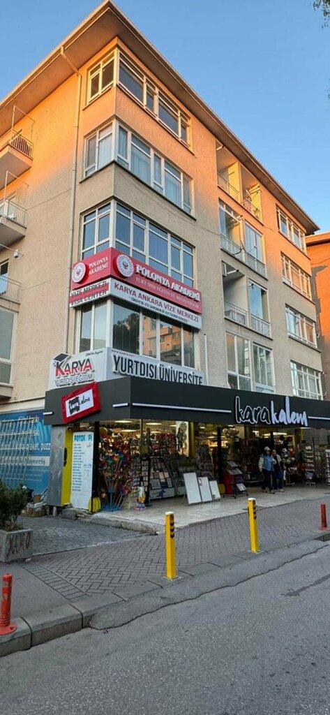 Pasaport ve vize işlemleri Karya Ankara Vize Merkezi, Ankara, foto