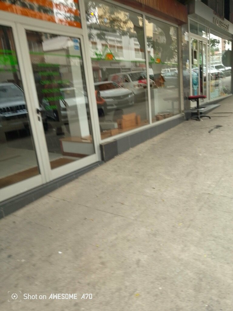 Satış ofisi Comercio lda, Loanda, foto
