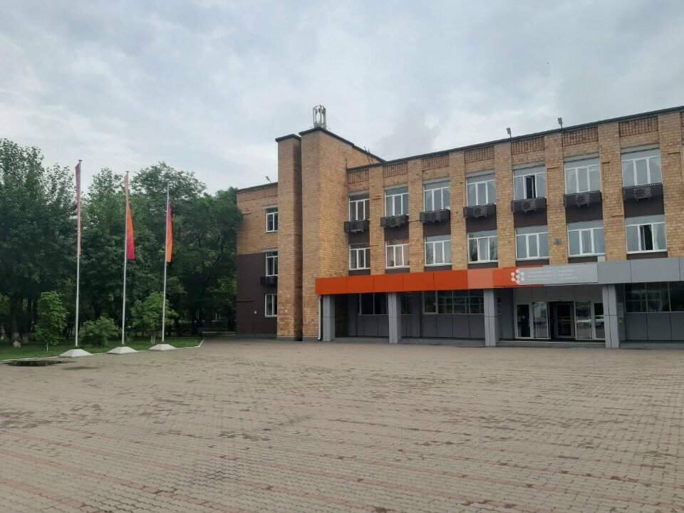 Kantin, yemekhane Столовая СФУ, Krasnoyarsk, foto