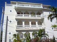 Bethel Court Guesthouse (Saint James Parish, Montego Bay), otel  Montego Bay'den