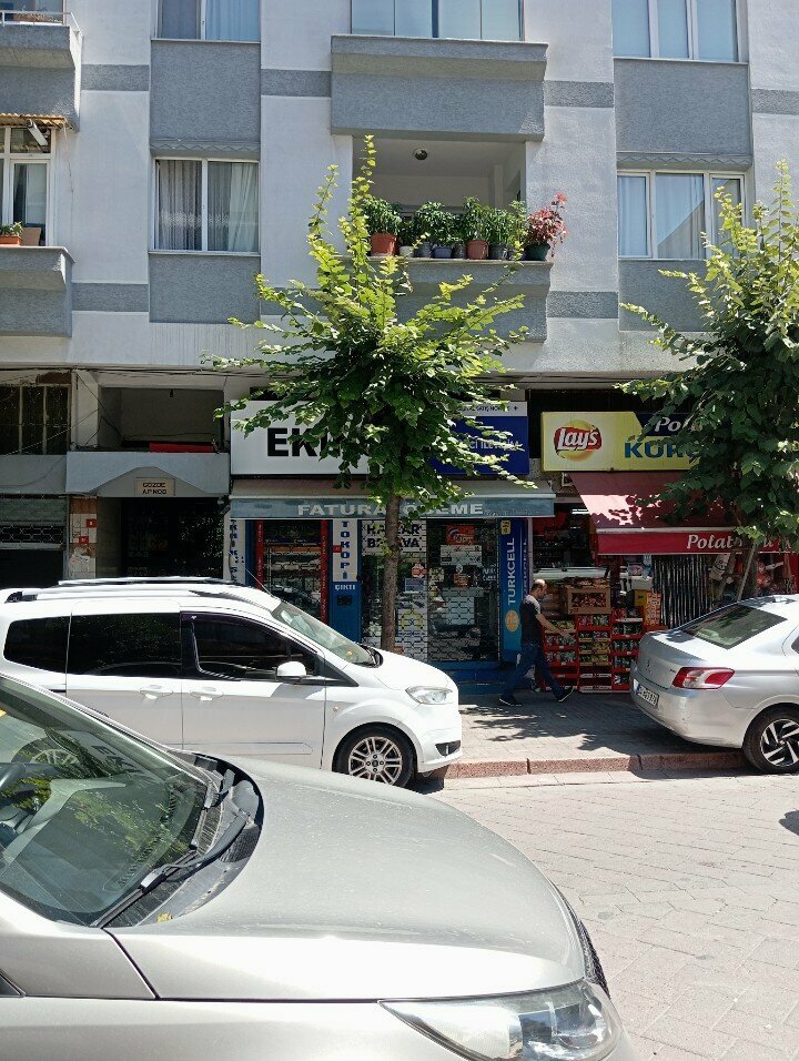 Cep telefonu ve aksesuarları satış mağazaları Ekinci İletişim, İstanbul, foto