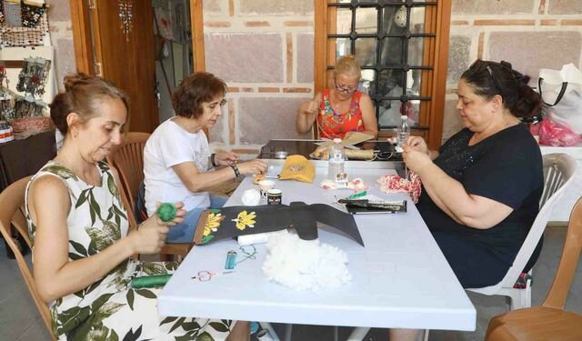 Berberler Saç Mahal Kuaför Salonu, Manisa, foto