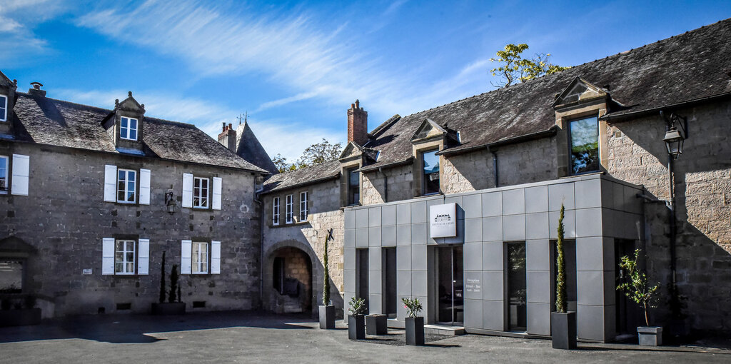 Otel Hôtel Château Lacan, Brive‑la‑Gaillarde, foto
