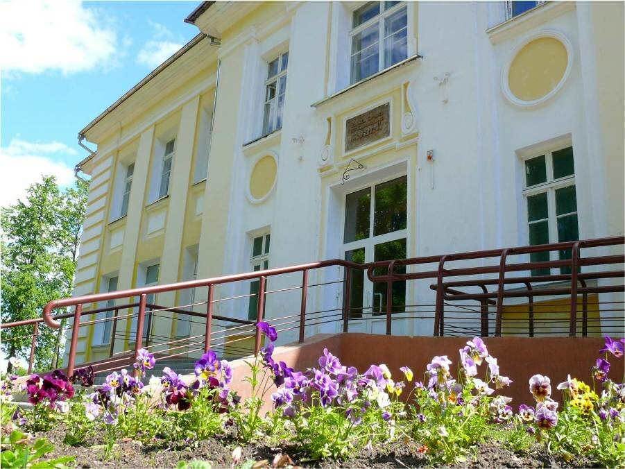 Ortaokul Detsky sad-Srednyaya shkola Valevsky Upk Guo, Grodnenskaya oblastı, foto