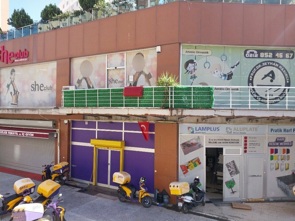 Fitness kulüpleri She Club, İstanbul, foto