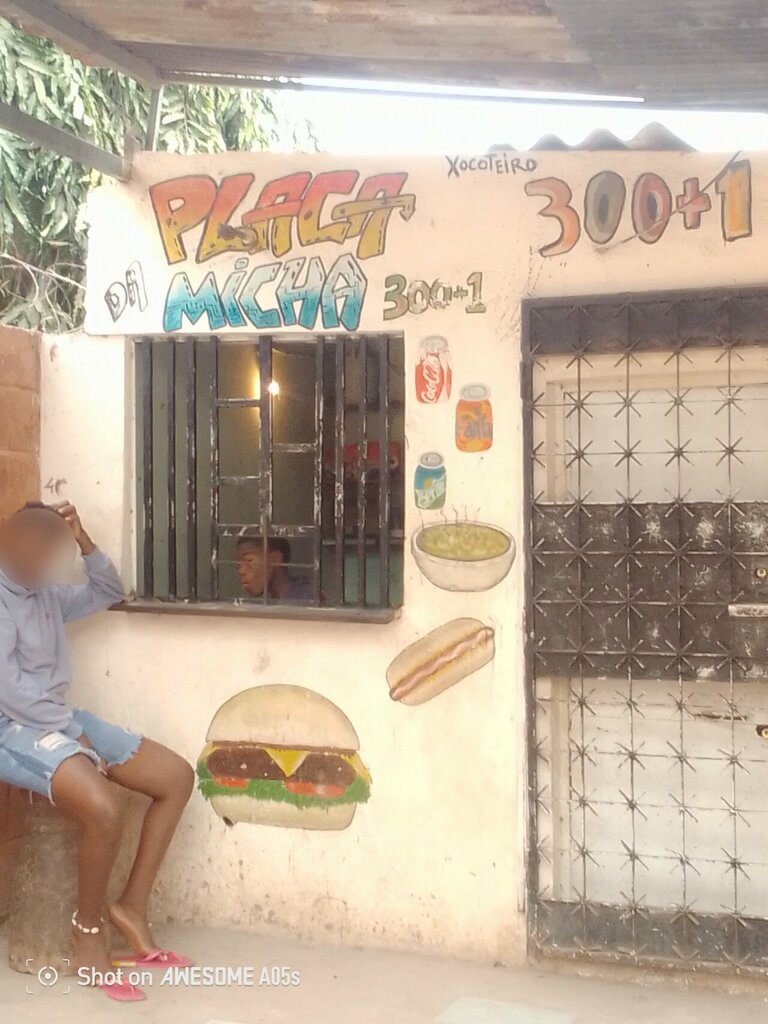 Fast food Placa do Micha, Loanda, foto