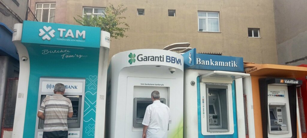 ATM'ler Garanti BBVA ATM, İstanbul, foto