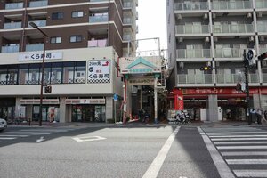 Happy Osaka House (Osaka Prefecture, Osaka, Higashinari Ward), otel  Osaka'dan