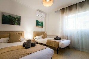 Holidays2Malaga Train Station Area Apartments (Calle Ancha del Carmen No:4, Malaga), otel  Malaga'dan