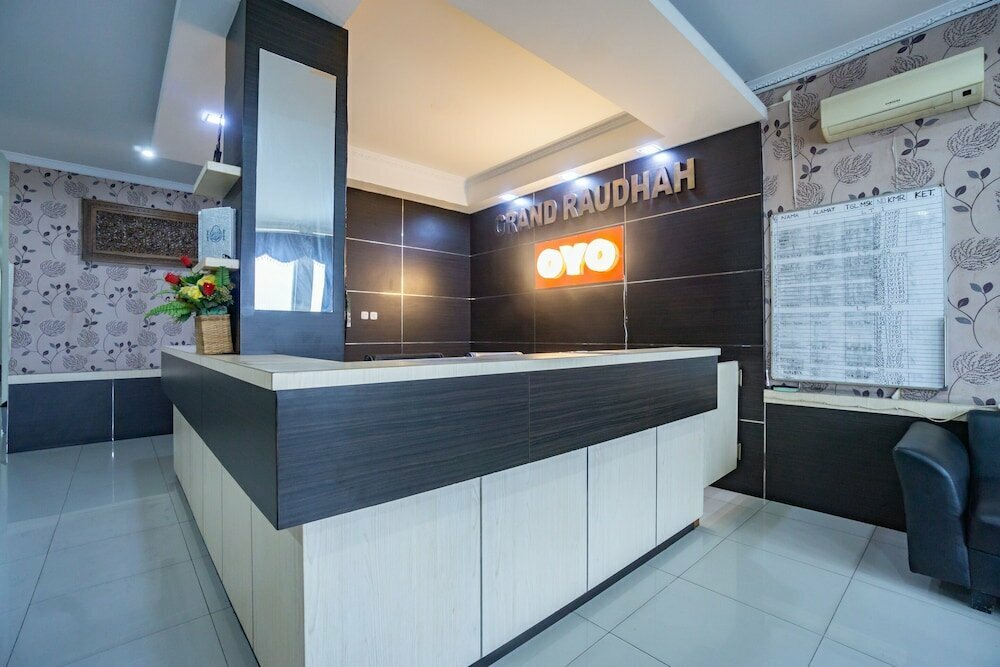 Otel Oyo 2357 Syariah Grand Raudhah, Cakarta, foto